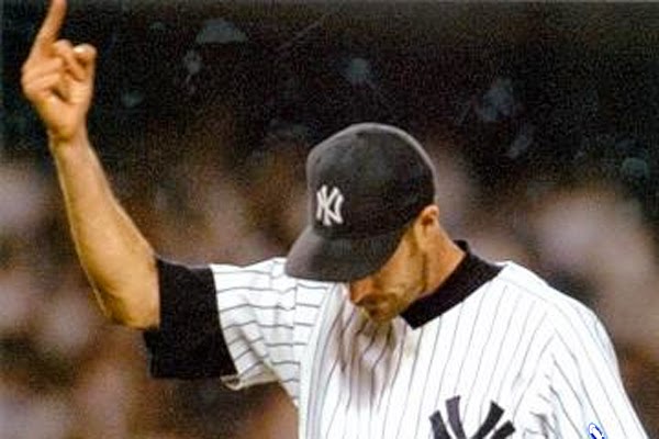 Bleeding Yankee Blue: STAY CLASSY, PAPELBON