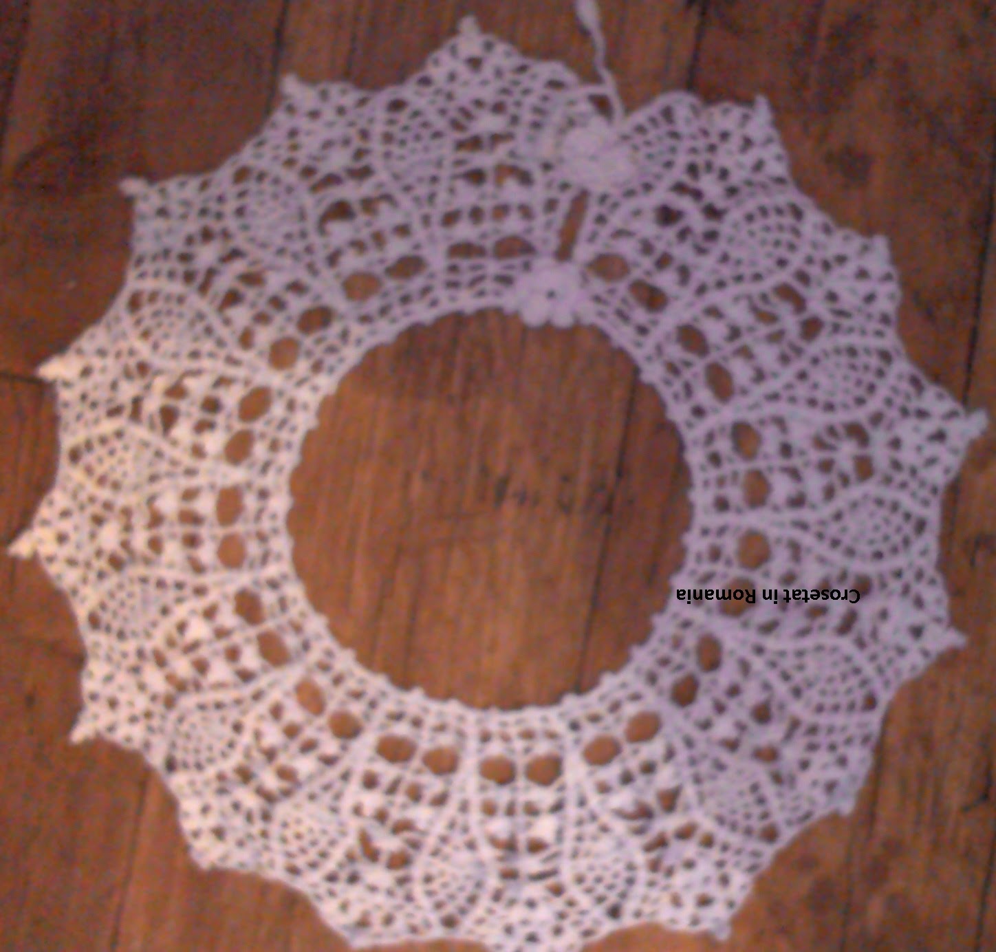 GULERE CROSETATE ROMANIA: Guler Crosetat Manual Dantelat Alb Model 11