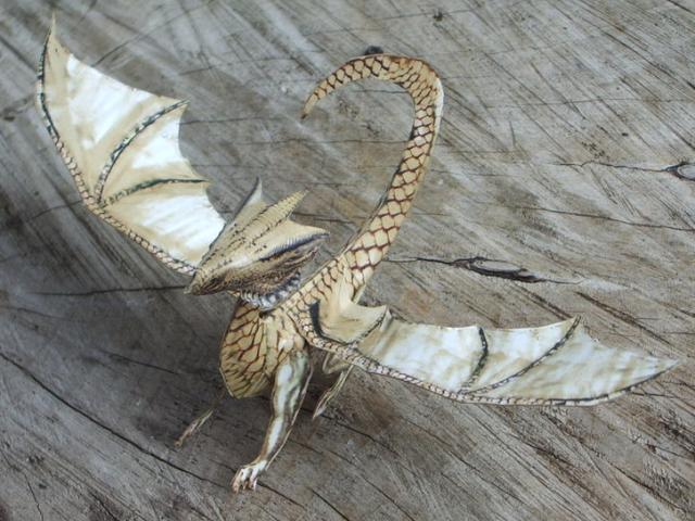 White Dragon Paper Model