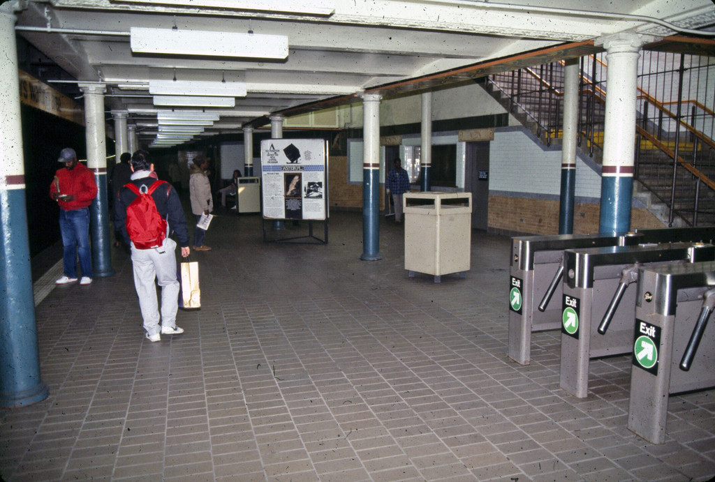 50 Rare and Interesting Photographs of the New York City Subway in the ...