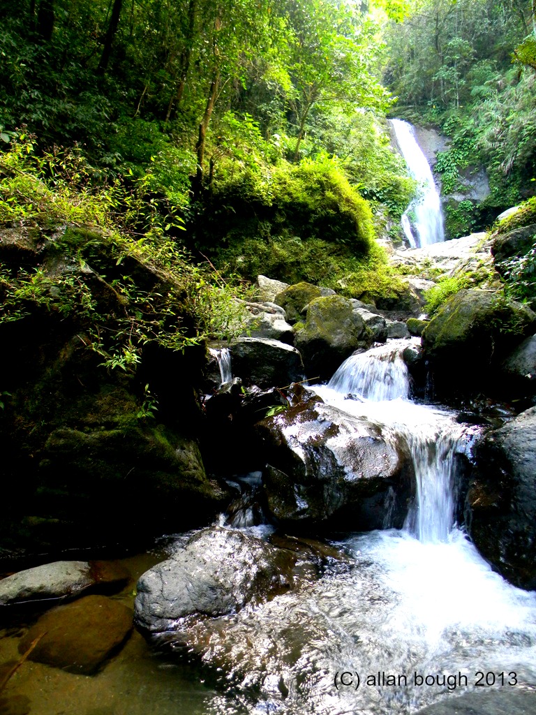 Naturally Vibrant: Nueva Vizcaya - The Filipino Rambler