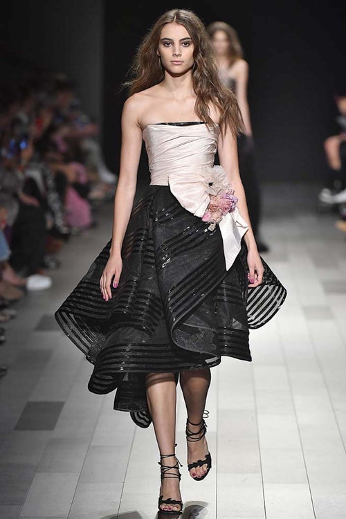 Dutch Models: Roos Abels & Romy Schonberger for Marchesa S/S 2018 (show)