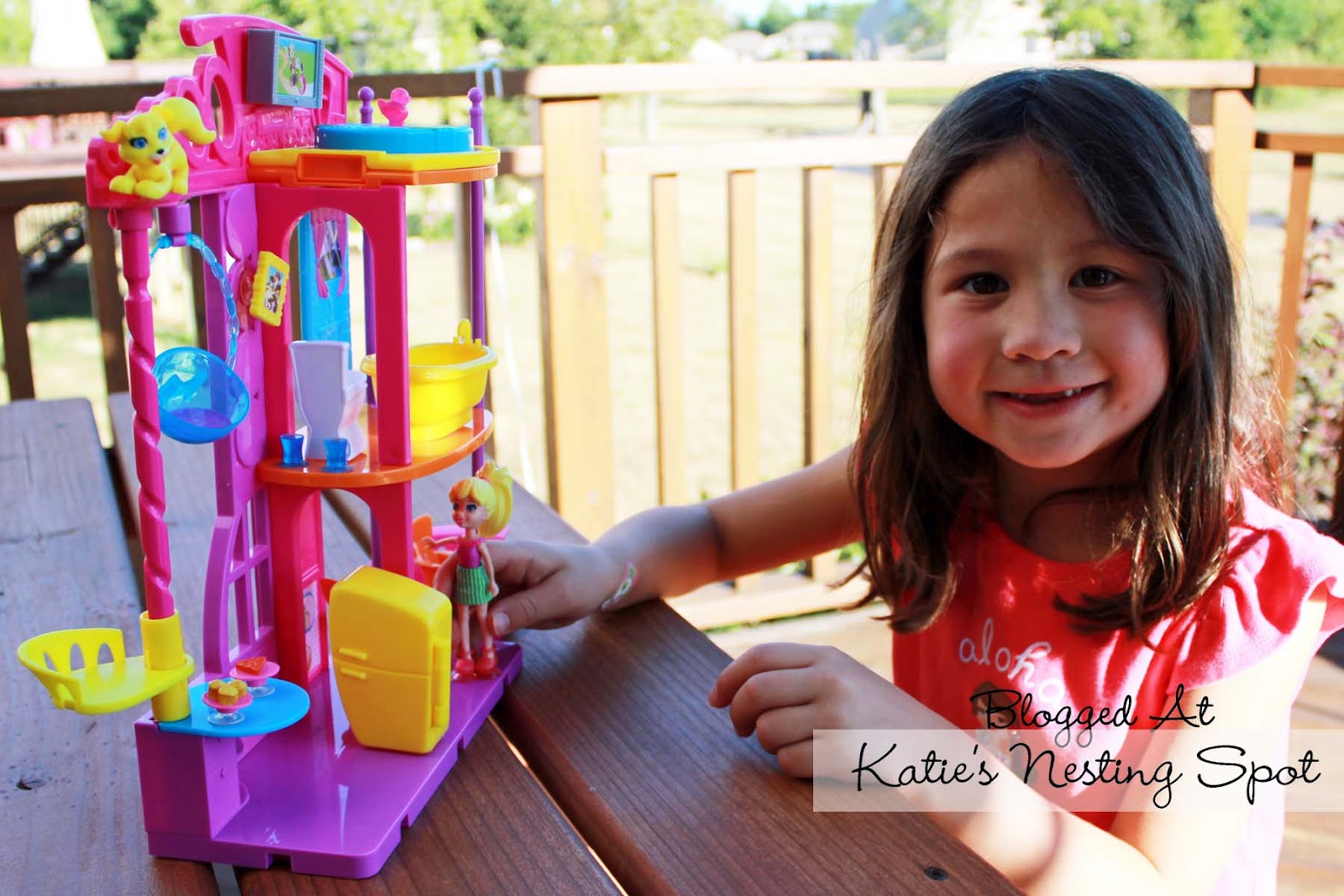 Katie's Nesting Spot: Mattel's Polly Pocket Hangout House Playset ...