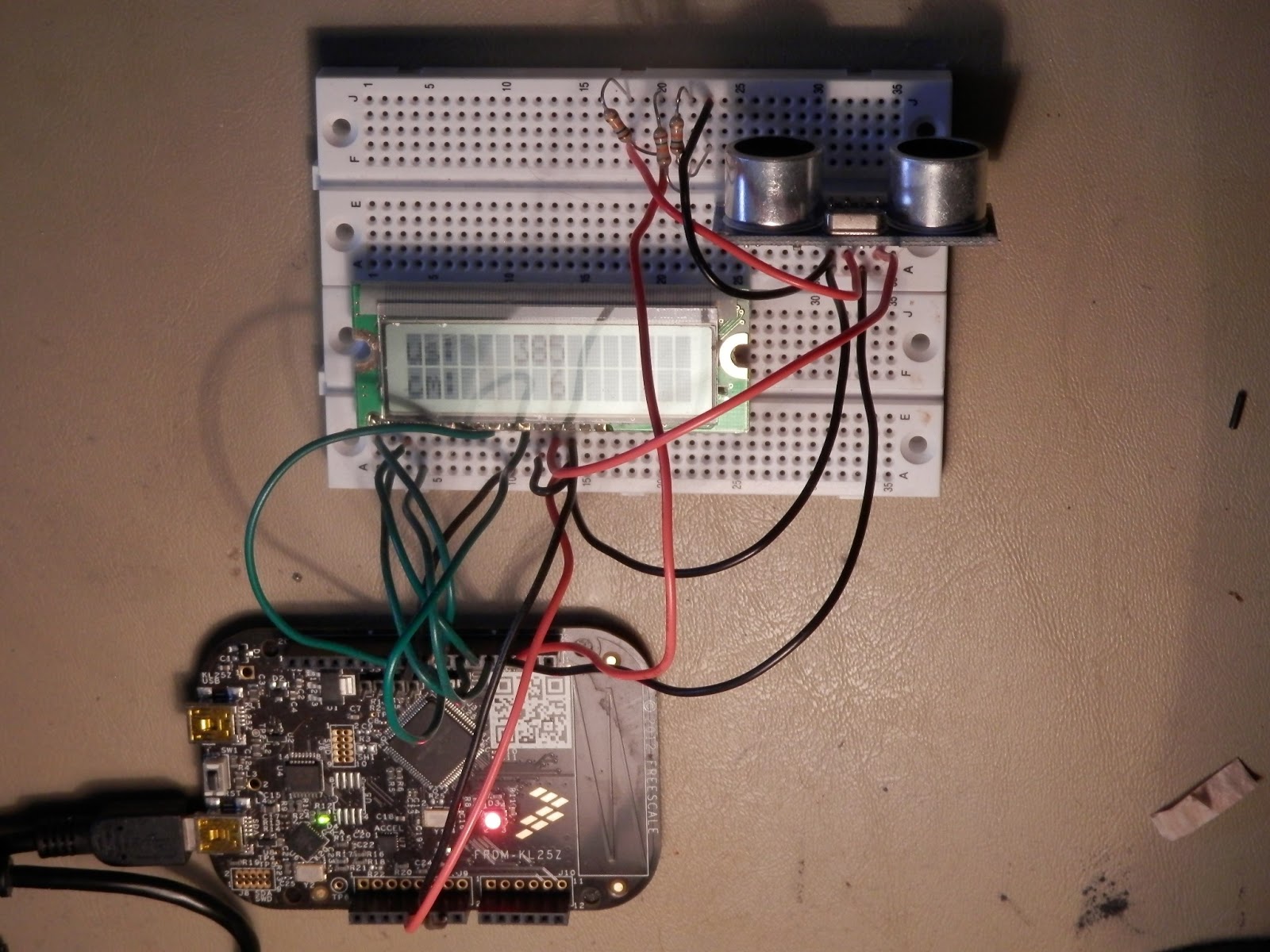 Embedded Enthusiast: Freescale Freedom KL25Z with HC-SR04 Ultrasonic ...