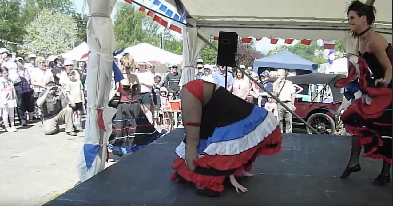 Cancan Dancers!: Great Cancan Dance!