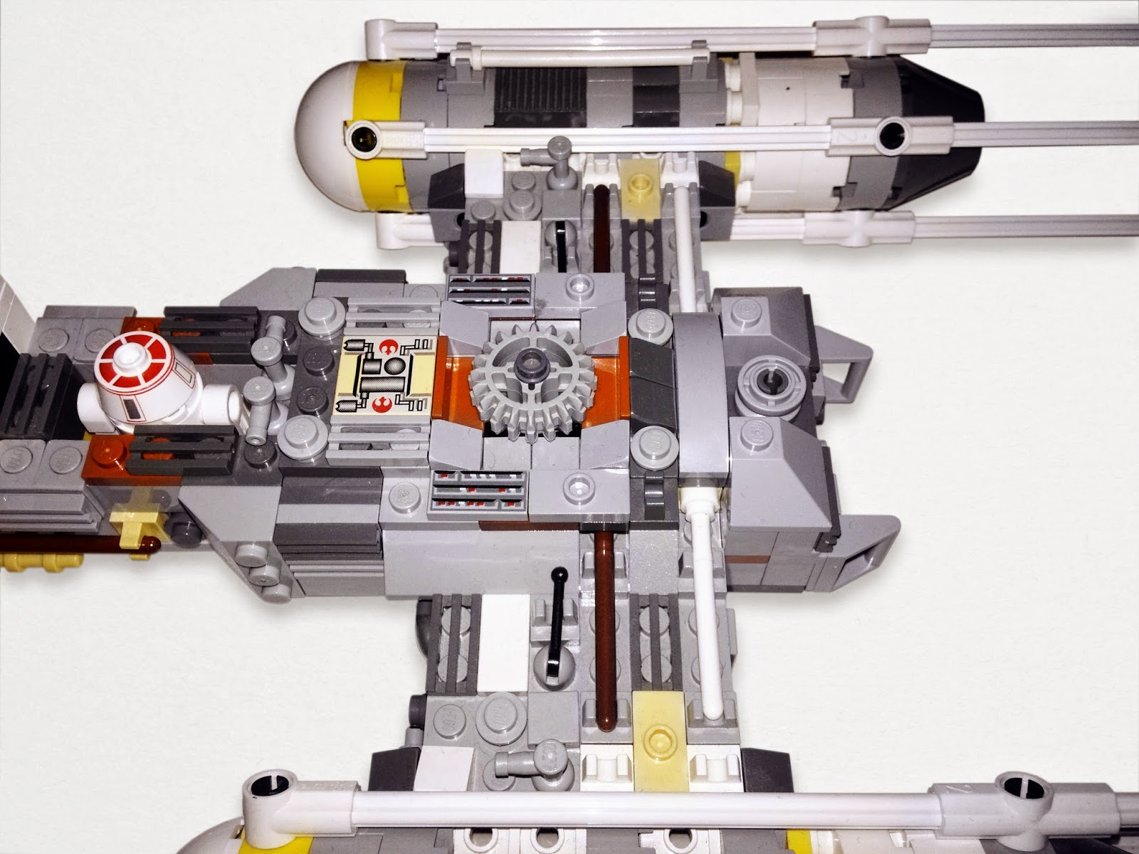 Houge Sandwich: Lego Y-wing