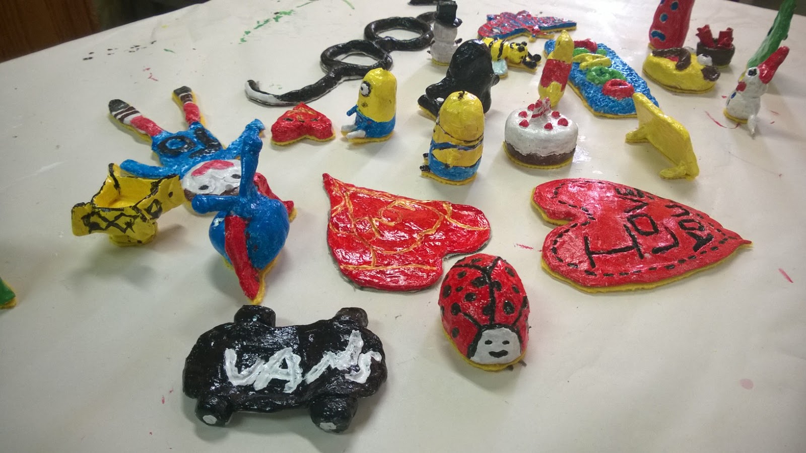 Atelier dos meus Artistas: Modelação com pasta de modelar