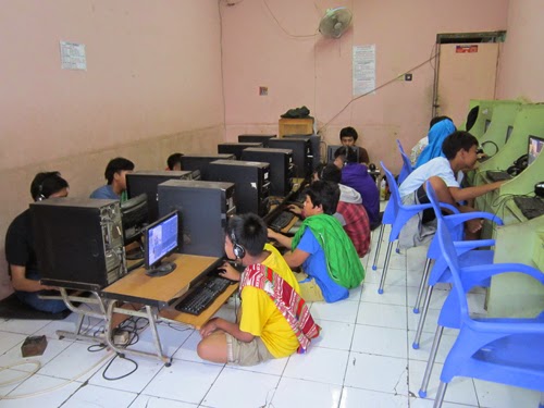 5 Alasan Gamers Indonesia Bermain Di Warnet ! - DotaFantasy Indonesia