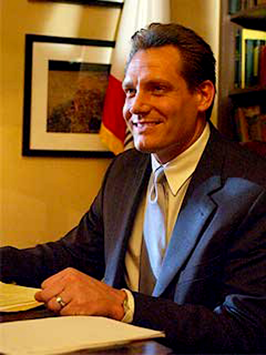 ARNOLD PELICULAS: A VH1 POPUMENTARY (2004)