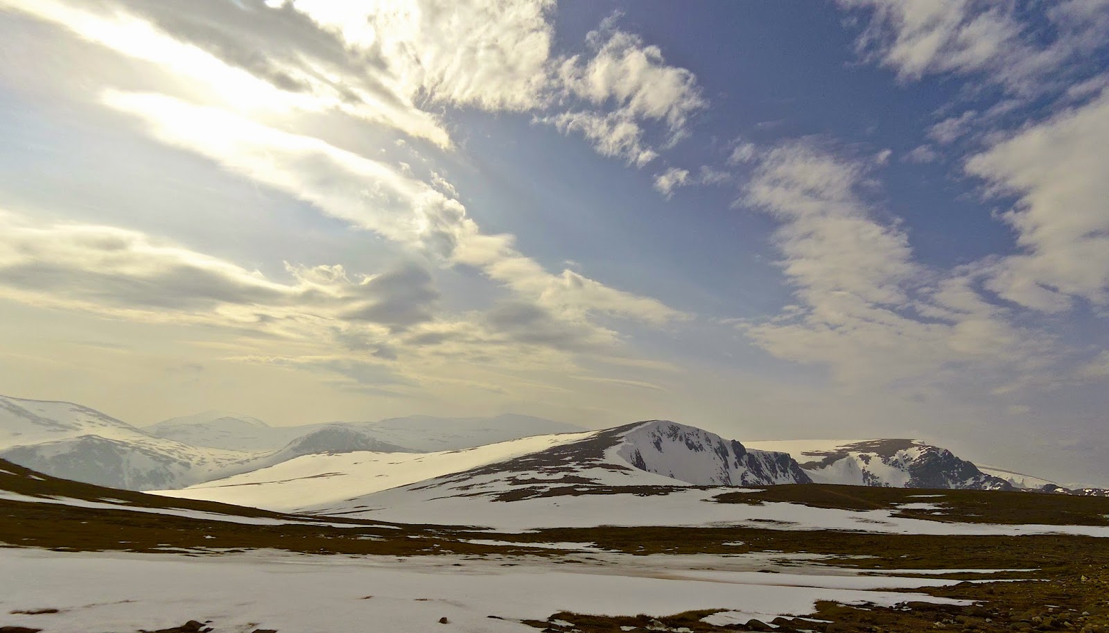 SAIS Northern Cairngorms: March 2014
