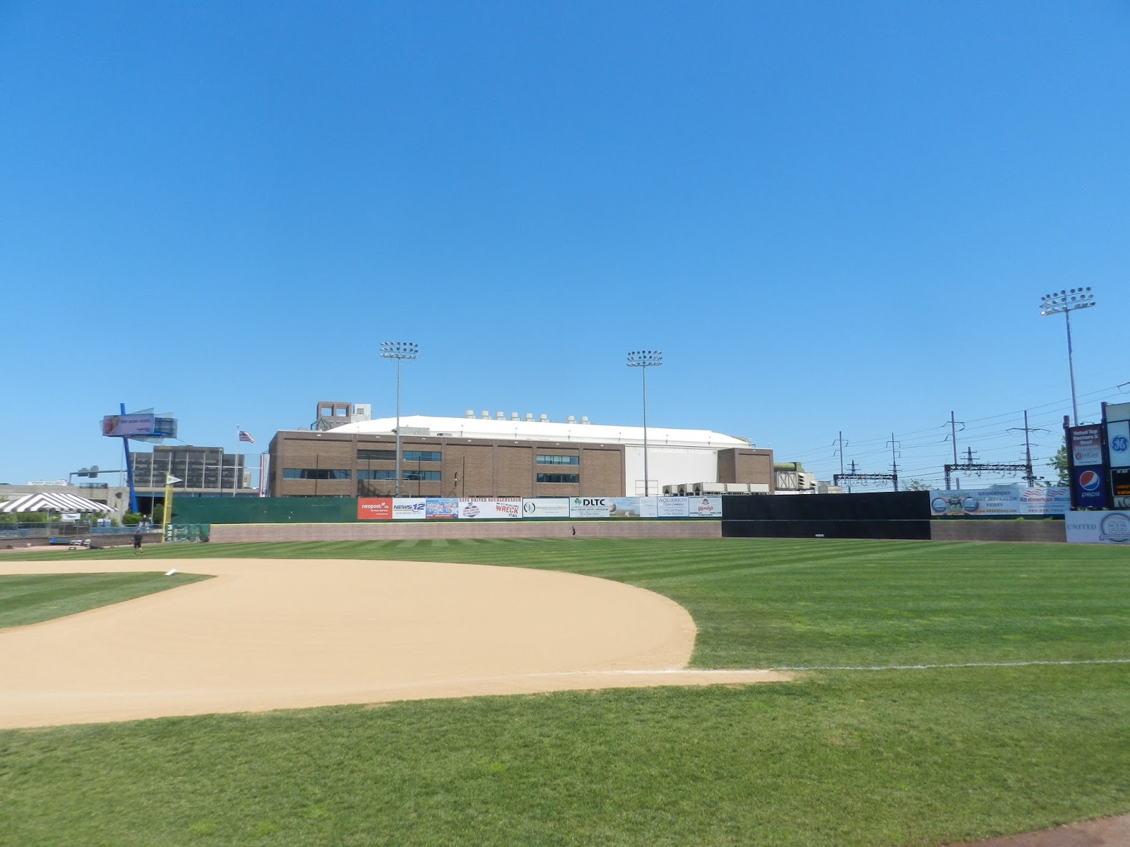Somerset Patriots @ Bridgeport Bluefish