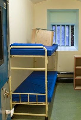 Prison UK: An Insider's View: Prison Regimes: Inside the Crisis