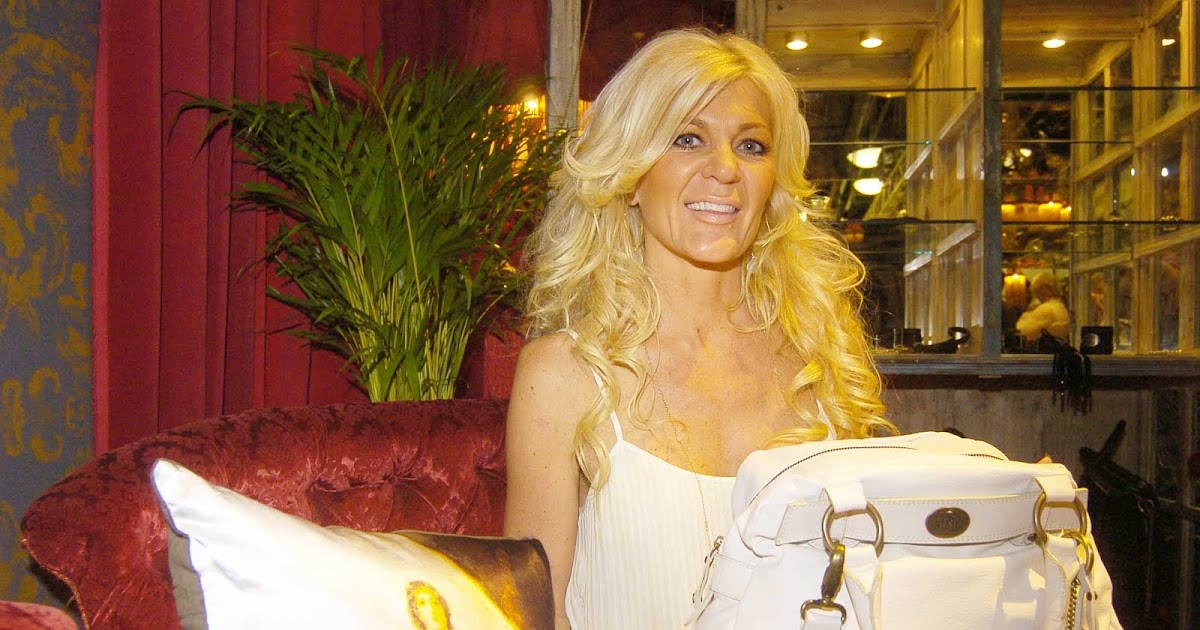 Solblomman Mode: MARIA MONTAZAMI