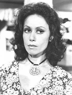 DINA SFAT - (50 anos) Atriz * SP (28/10/1938) + RJ (20/03/1989) ESCORPIÃO