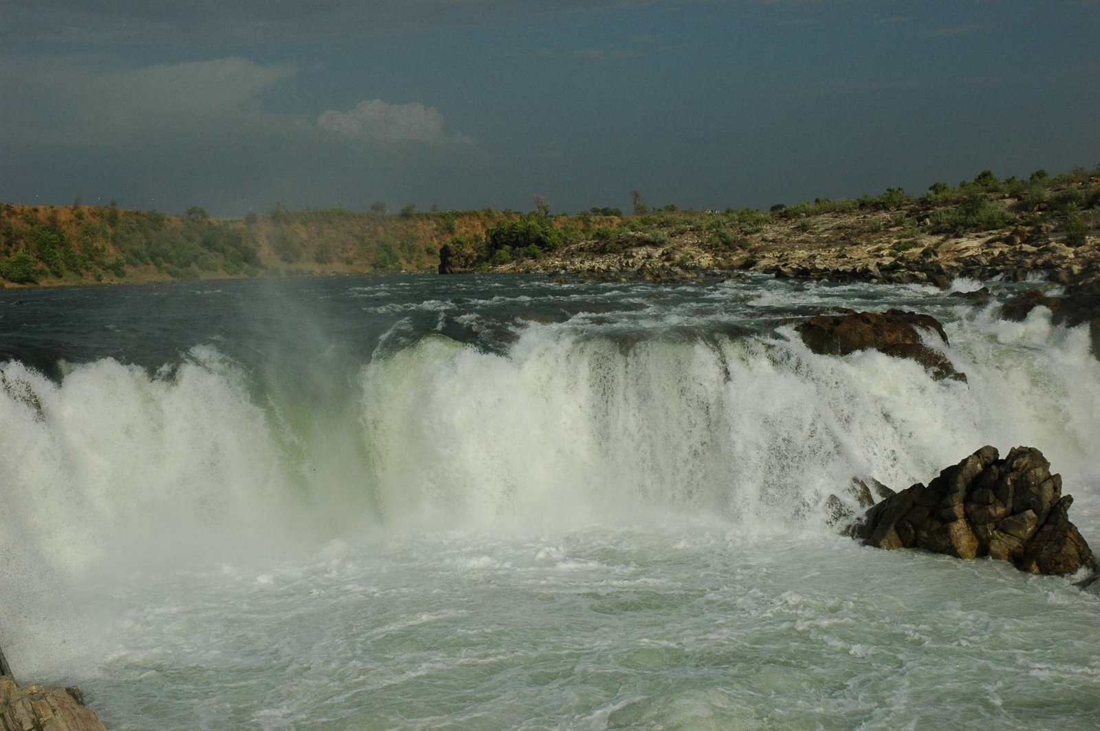 Tours and Travels: The Dhuandhar Falls In Madhyapradesh