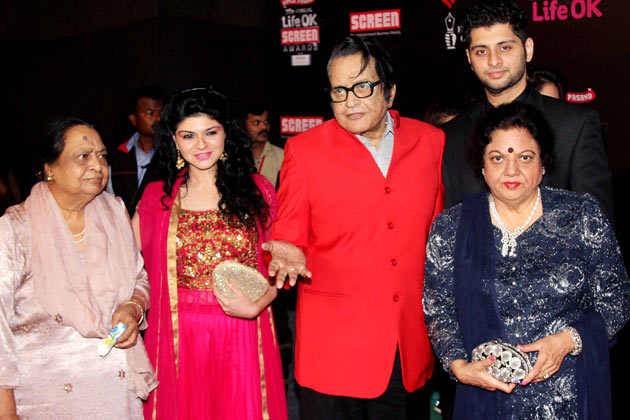 Actor Manoj Kumar Family Photos : In a candid conversation, kumar ...