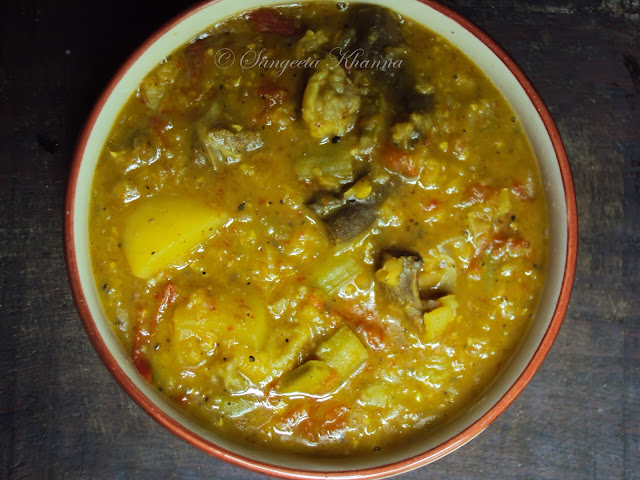 mutton dalcha .... goat meat and vegetables cooked with lentils..