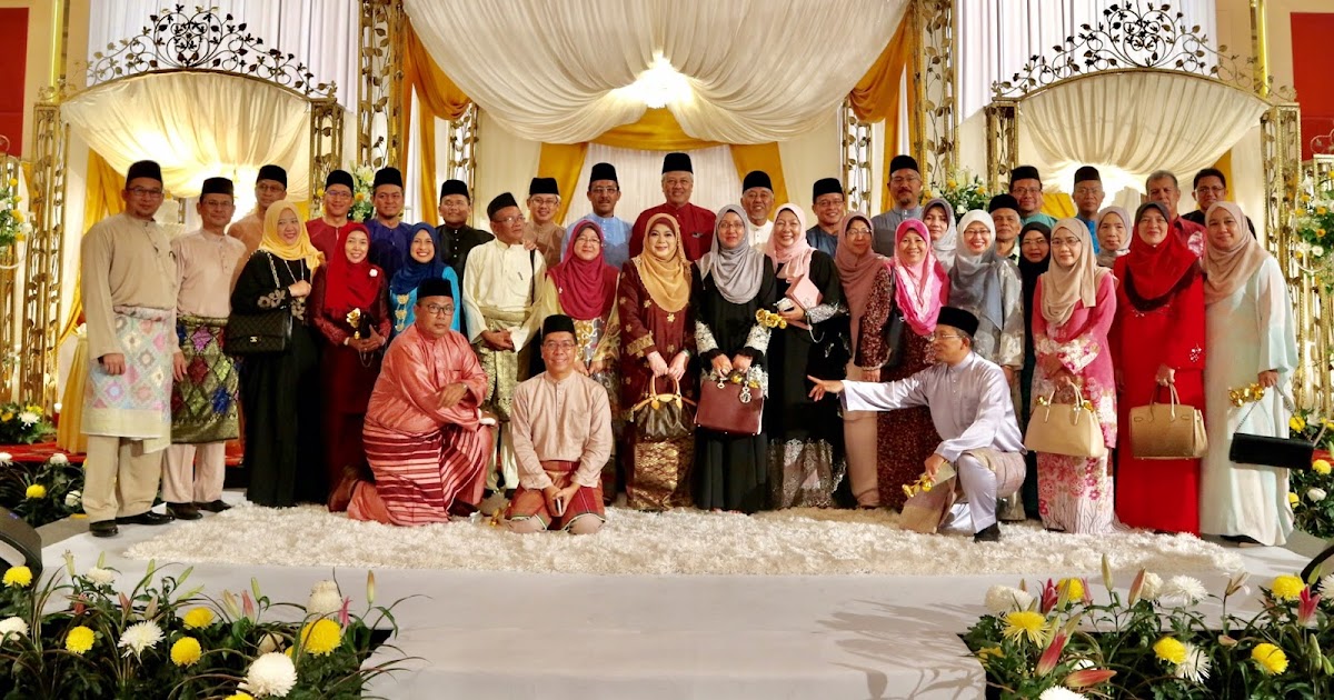 Majlis Perkahwinan Meriah Anak Dato Mohd Alias di PWTC - Azie Kitchen