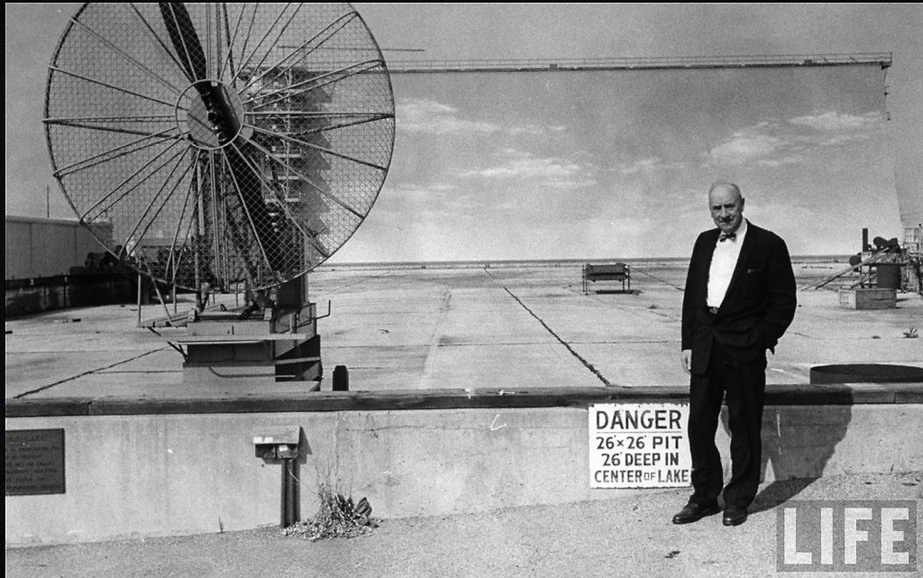 model ships in the cinema: STUDIO TANK FACILITIES