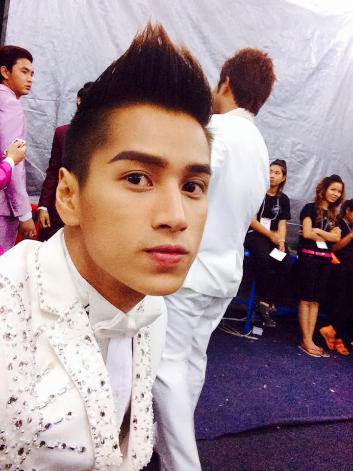 M y a n m a r H u n k s: Aung Ye Lin @ Selfie