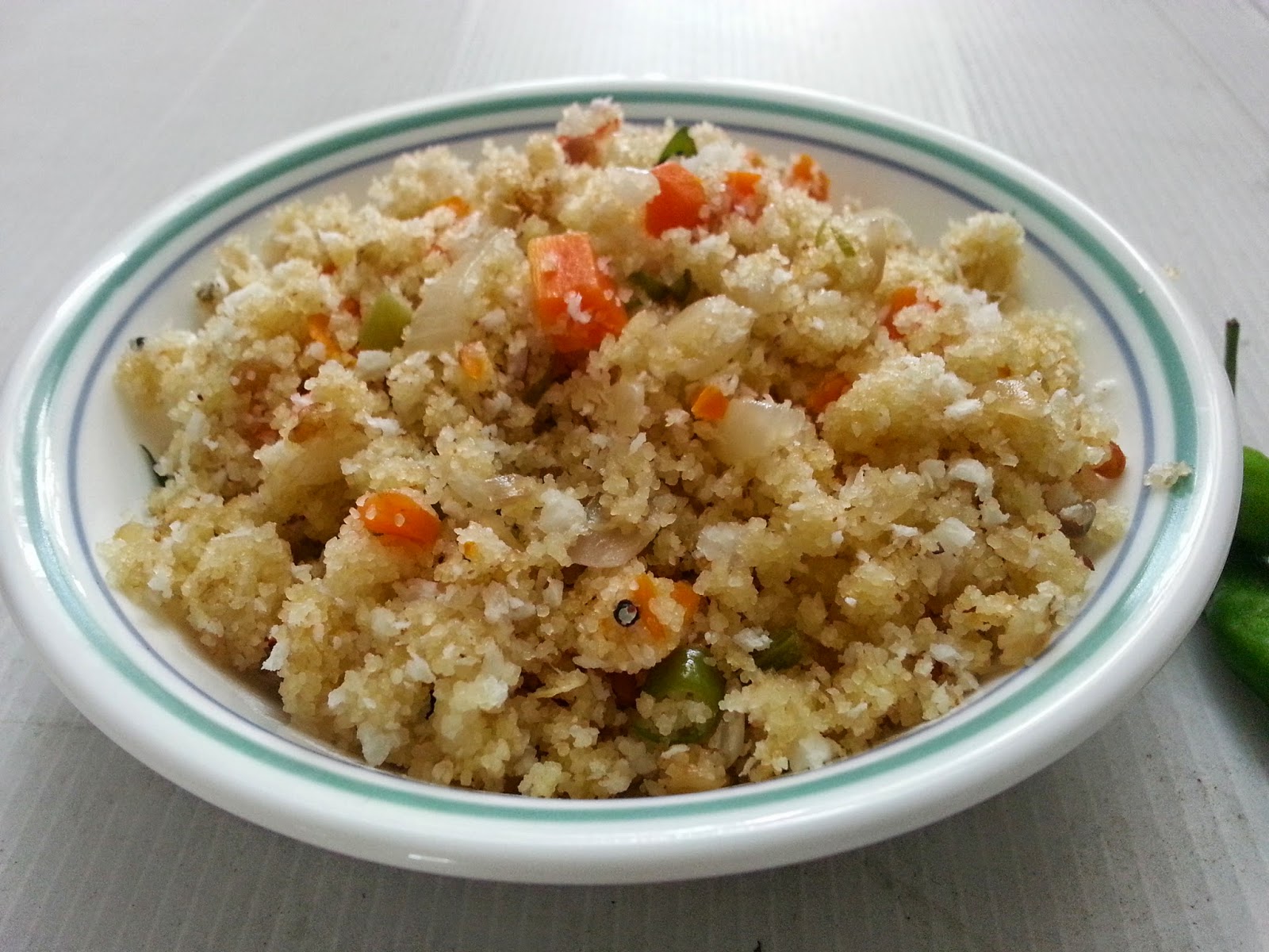 FoodoMania: Rava Upma or Semolina Upma - Get Ready For The Tasty Breakfast