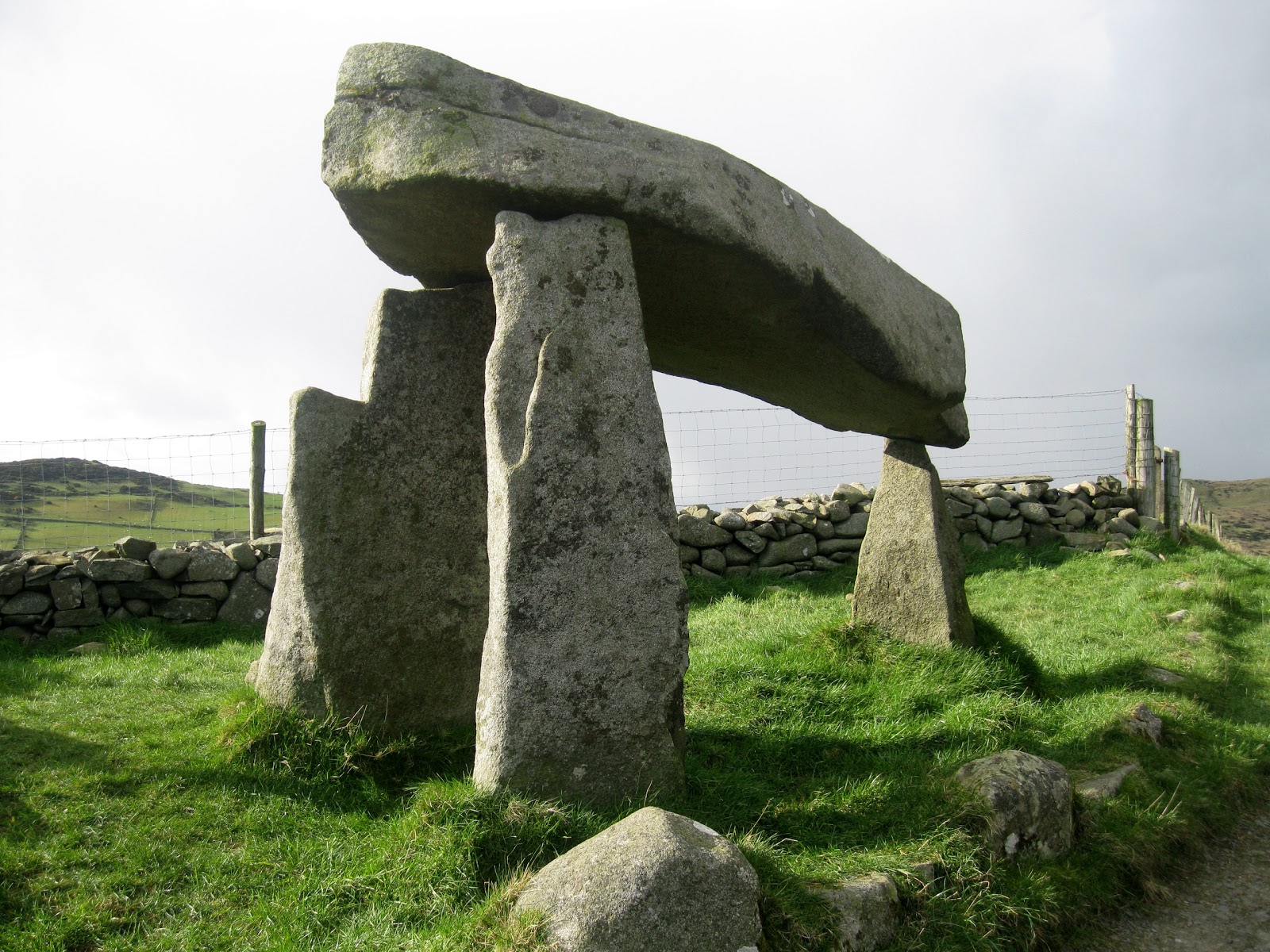 The Silence Of The Moon: Legannany Dolmen