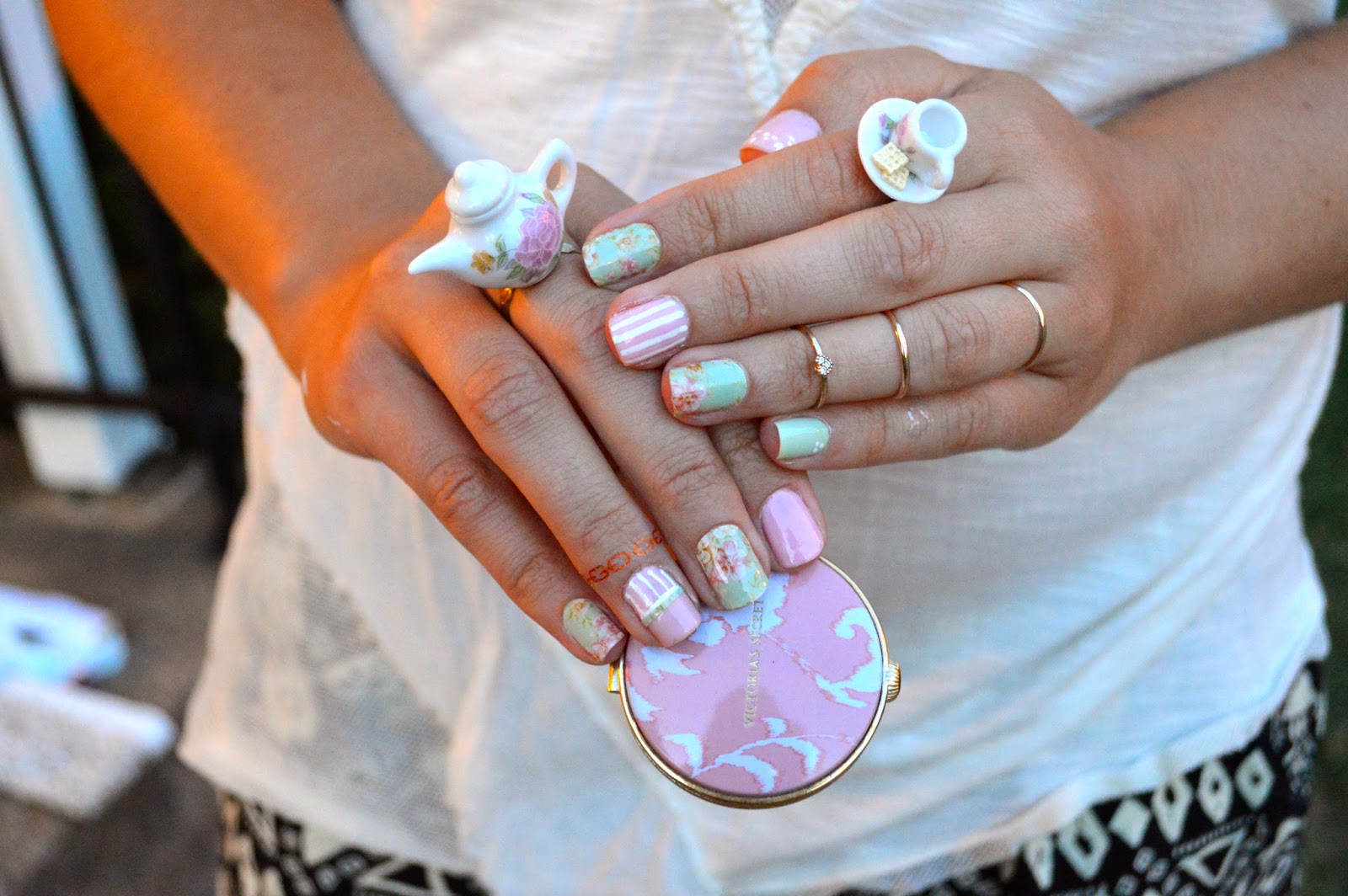 Patti Cake: Tea Cup Saucer Nails