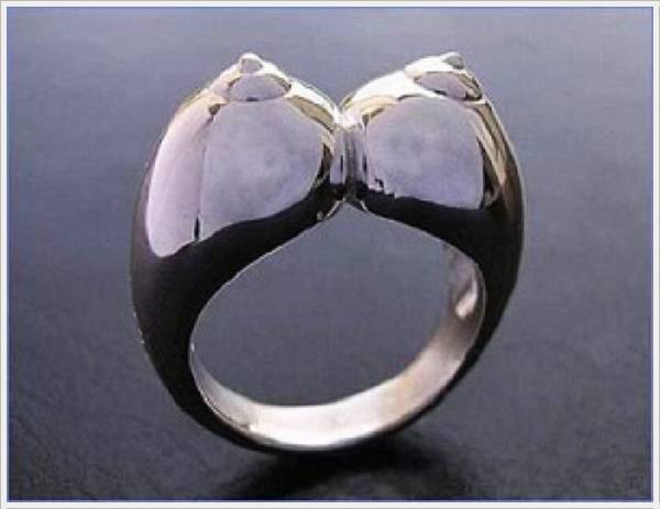 Lolos Mail: Unusual Wedding Rings