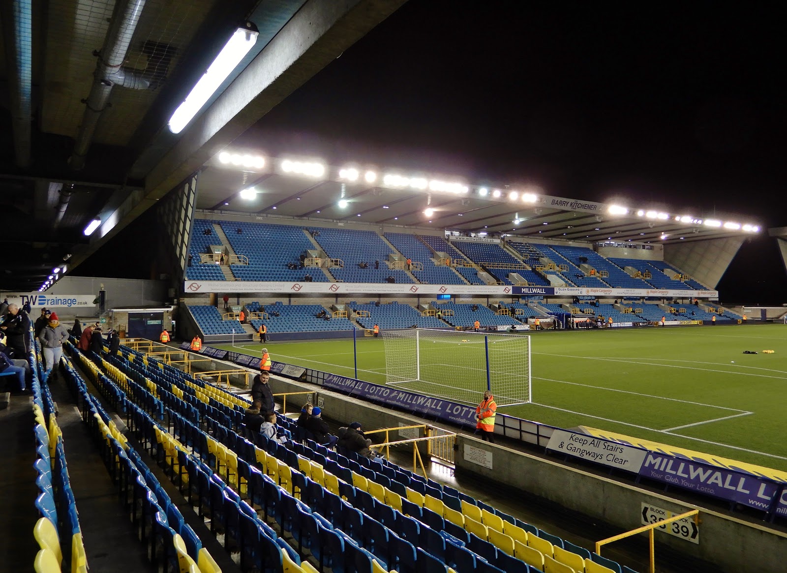 Extreme Football Tourism: ENGLAND: Millwall FC