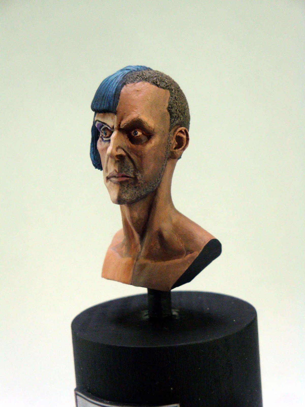 Tara Green Miniature Painting: Banshee's Anonimous Bust Contest - Final ...