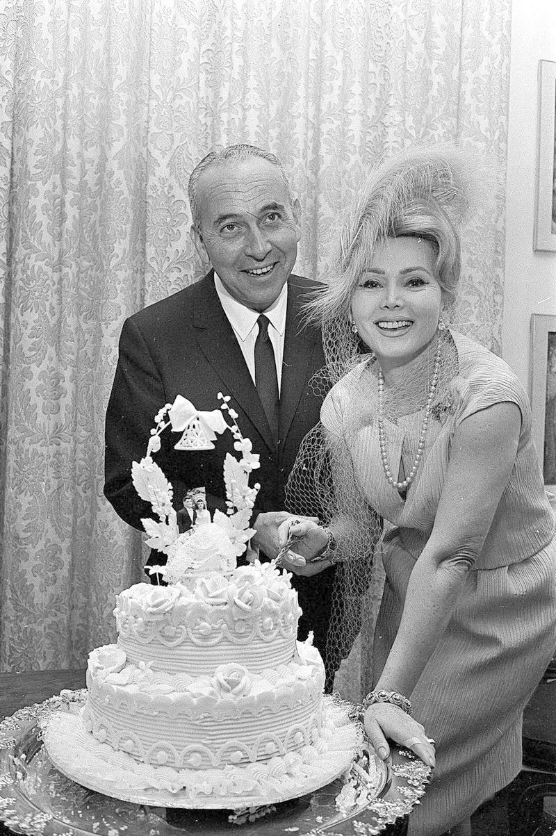 Los Angeles Morgue Files: Actress & Socialite Zsa Zsa Gabor 2016 ...