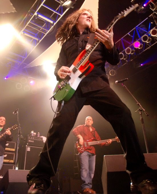 Rockfile Radio Rock Files: Happy Birthday FRAN COSMO (video)