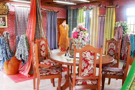 RAJA BATIK : BATIK MANADO