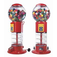 It's MY STORY :): world largest capsule vending machine :)