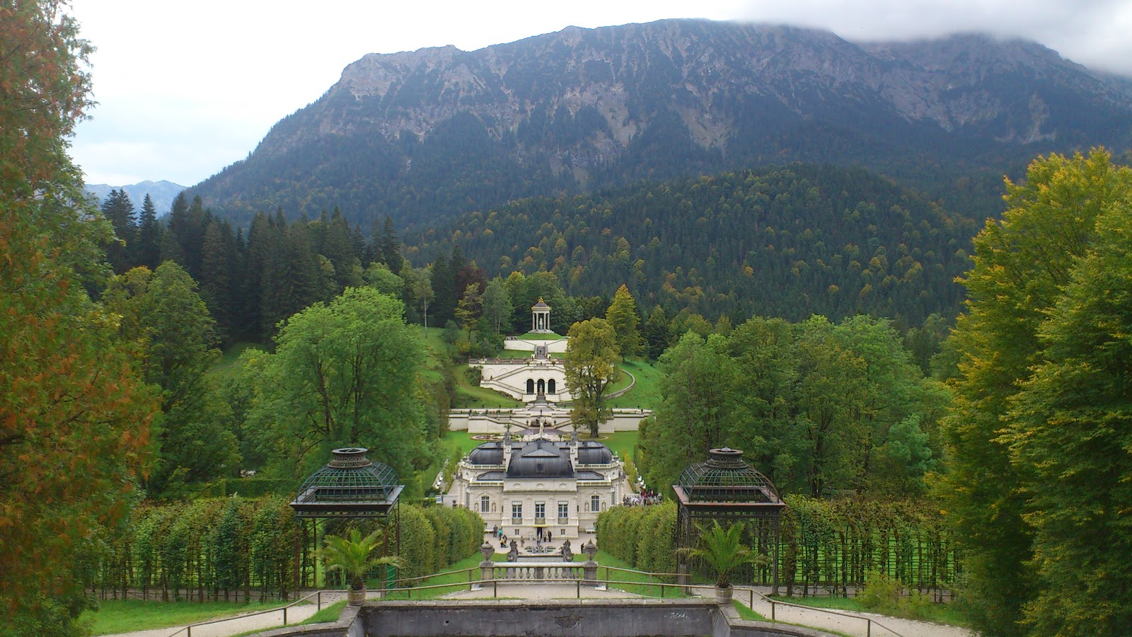 blog "ca la toti": ziua 5: Linderhof, Neuschwanstein si satucul ...