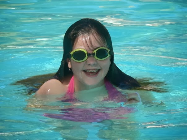 Amylou Who Throwback Thursday Goofy Goggles