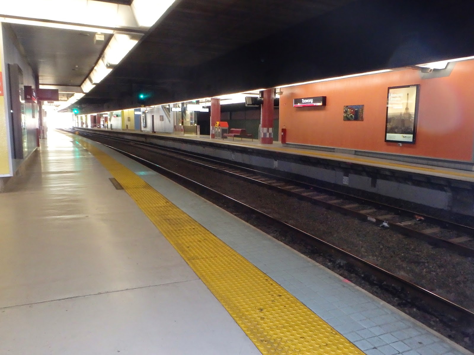 trainspotting: toowong