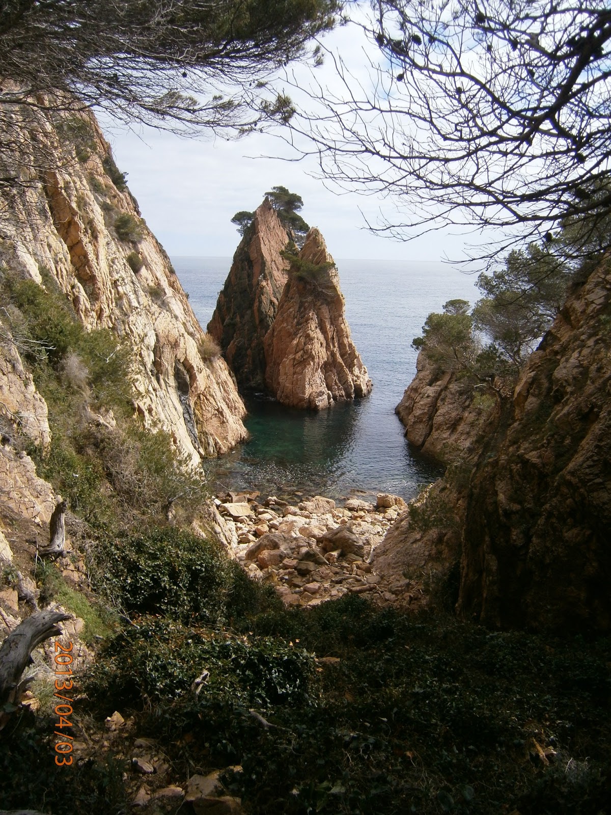 ses Falugues: Els racons de les gavines: cala Marquesa i la Sagristia ...