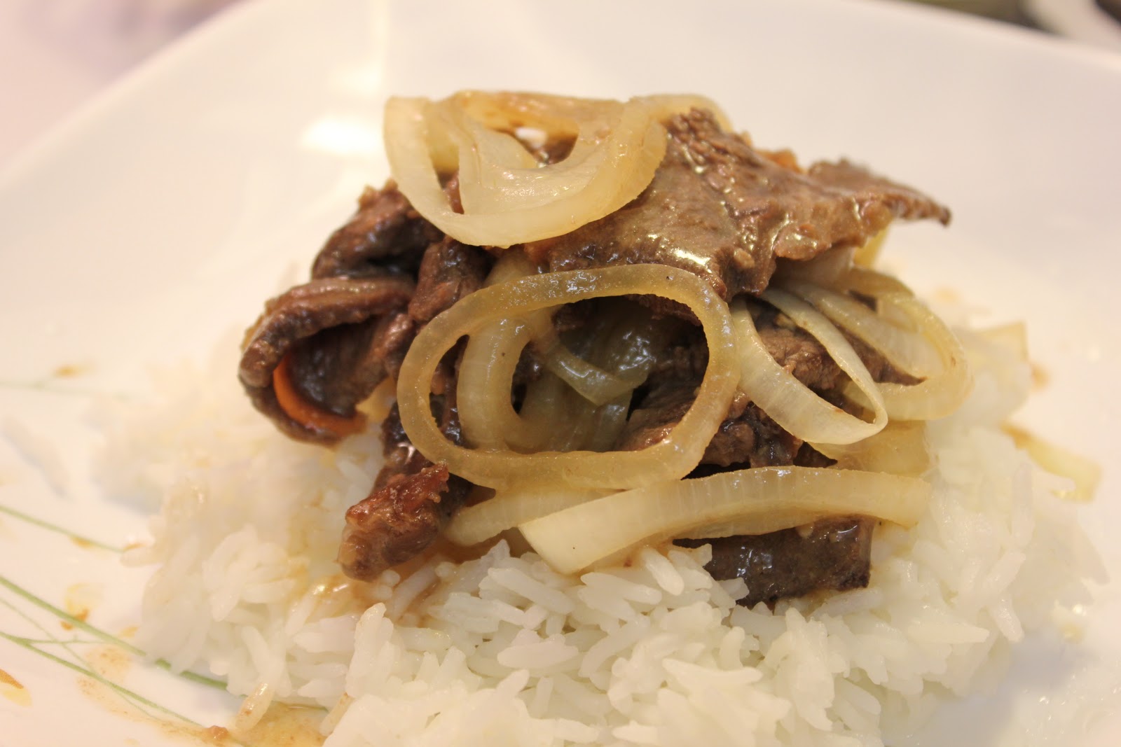 Sassy Dish: Filipino Beefsteak with Onions aka Bistek