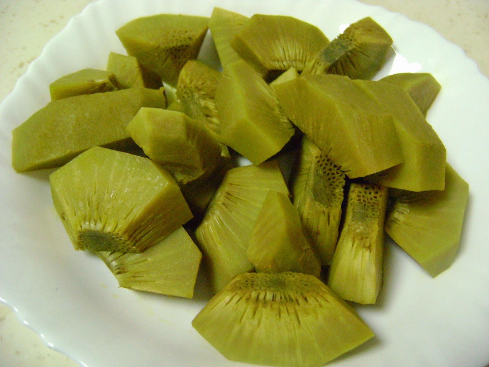 Food Recipes of Vizag - Prasuna.M: PANASA POTTU KURA/JACK FRUIT CURRY