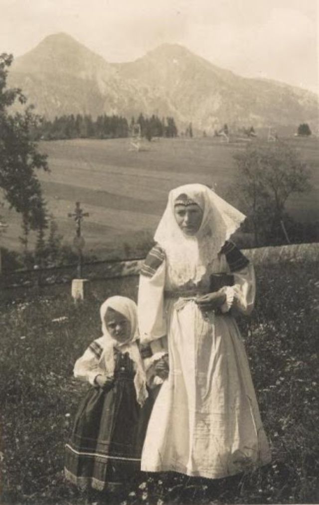 50 Rare and Amazing Vintage Photos That Capture Everyday Life in ...