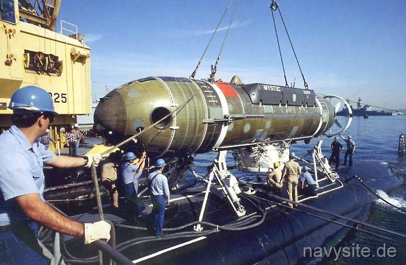 SUBMARINOS ---: Los DSRV gemelos: Mystic y Avalon