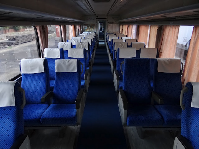 Blair's 鐵道攝影: EMU1200型電聯車 / TRA EMU1200 Type Electric Multiple Unit