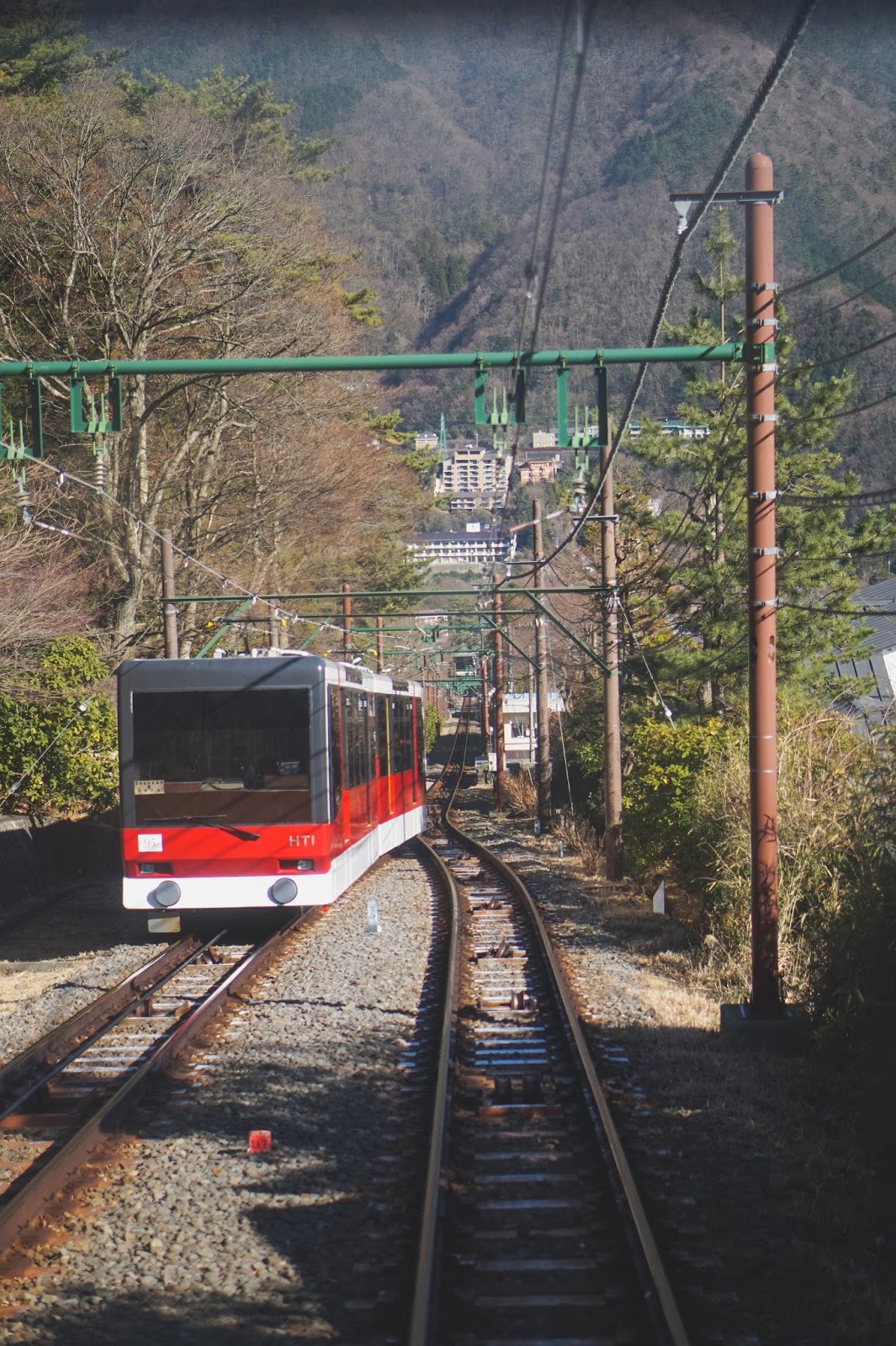 Hakone Tozan Railway and Cable Car (Odawara to Owakudani) | Japan Solo ...