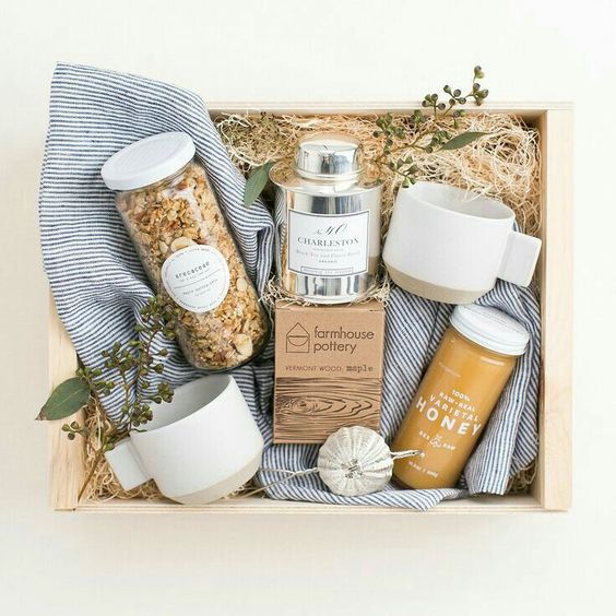 DIY Gifts: 20 Foodies Gift Kit Ideas - Nature Whisper