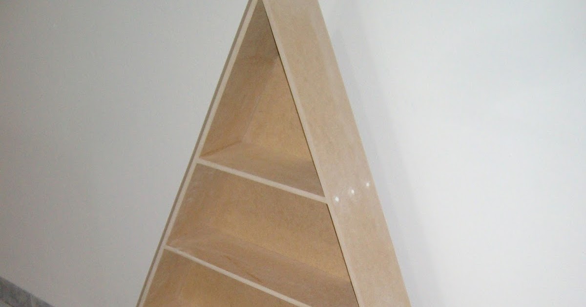 ARTESANAL-MAD: estante piramide grande