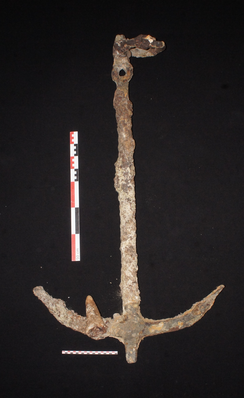 CÉSAR - LE RHÔNE POUR MÉMOIRE: Deux ancres antiques exceptionnelles ...