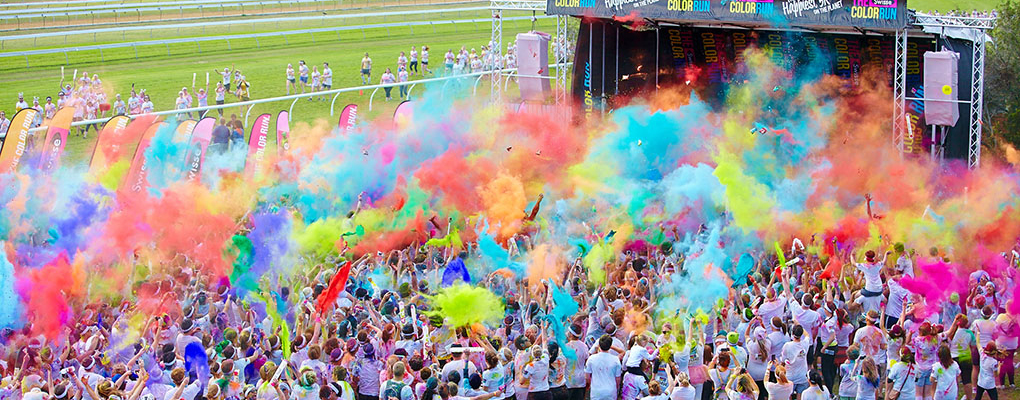Corridas temáticas podem incentivar atletas iniciantes