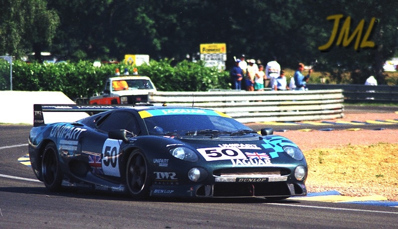 A fleur de piste: août 2011