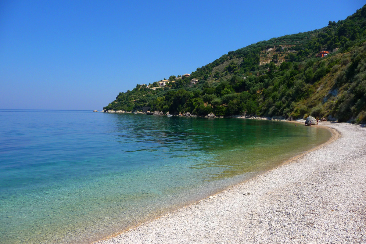 Villa Phoenix Apartments & Studios: Keri Beach / Keri Lake / Limni ...